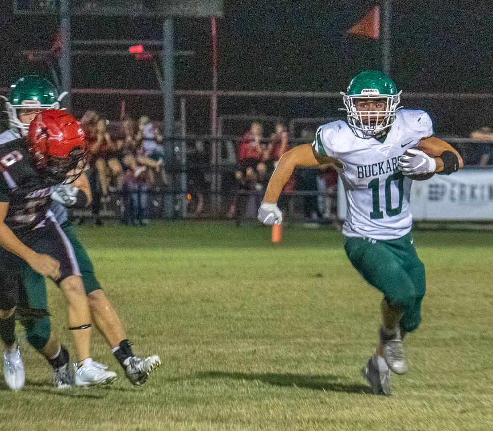 Buckaroos drop to 1-3 for season following loss to Eastland Mavericks ...