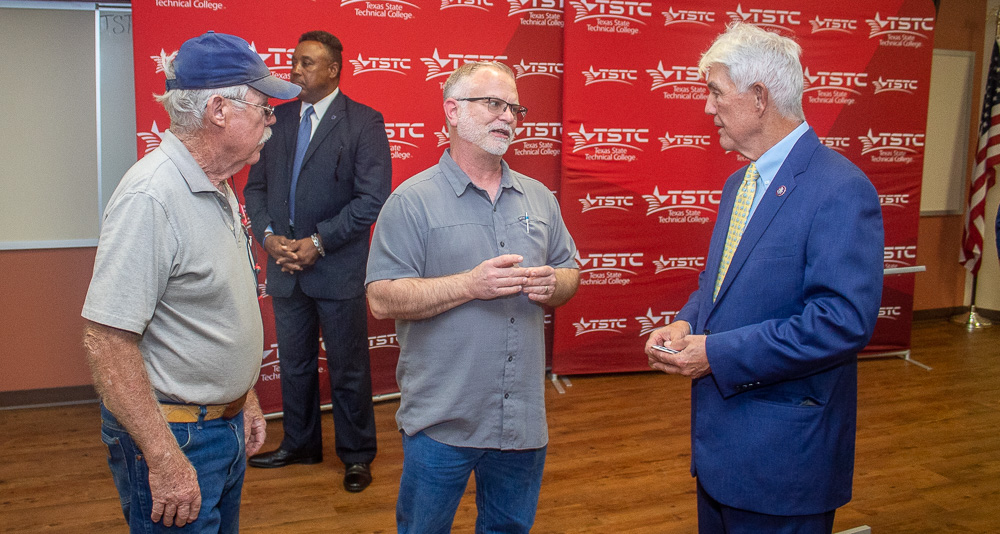 Congressman visits Breckenridge for meet-and-greet - Breckenridge Texan