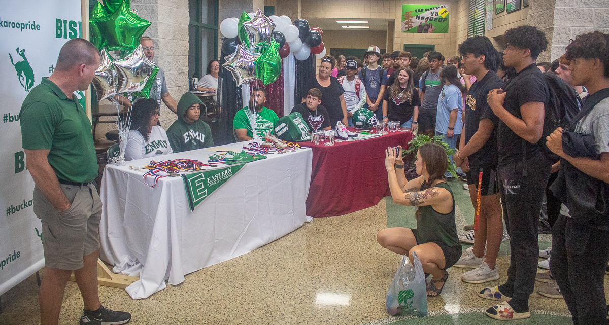 Late Spring Signing event recognizes four Buckaroos - Breckenridge Texan