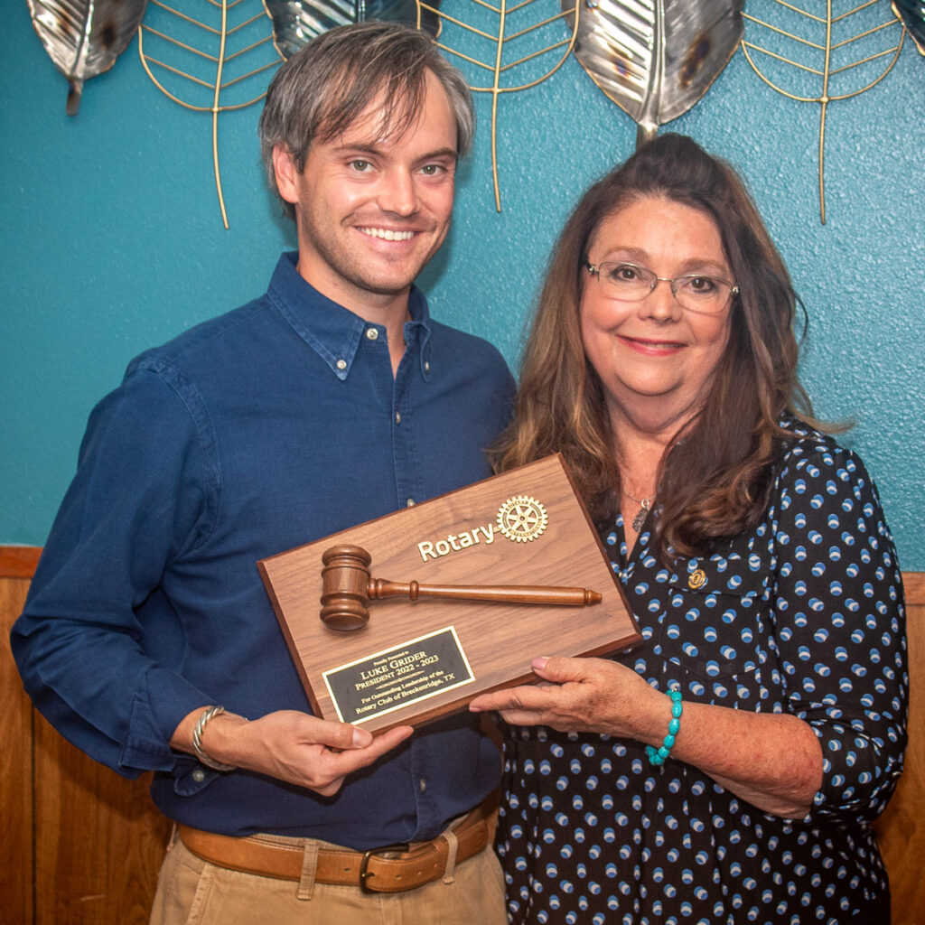 Breckenridge Rotary Club installs new officers for 2023-25 ...
