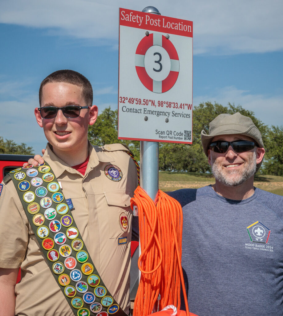 Matthew Wunsch installs safety posts at Hubbard Creek Lake as Eagle ...