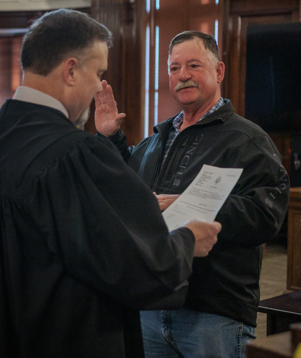 Stephens County officials sworn in for upcoming terms - Breckenridge Texan