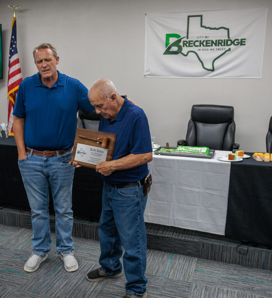 Passing the gavel: Trammel takes helm as Breckenridge mayor; City ...